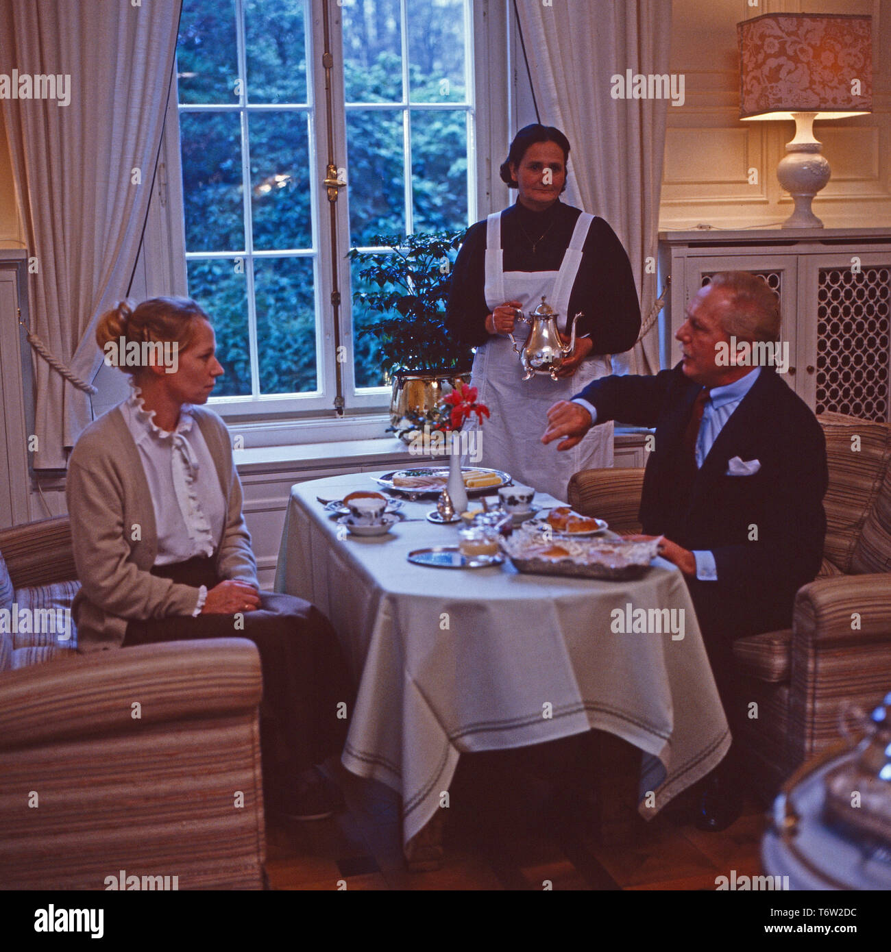 Grand mit 3 Damen, Fernsehfilm, Deutschland 1985, Regie: Frank Guthke ...