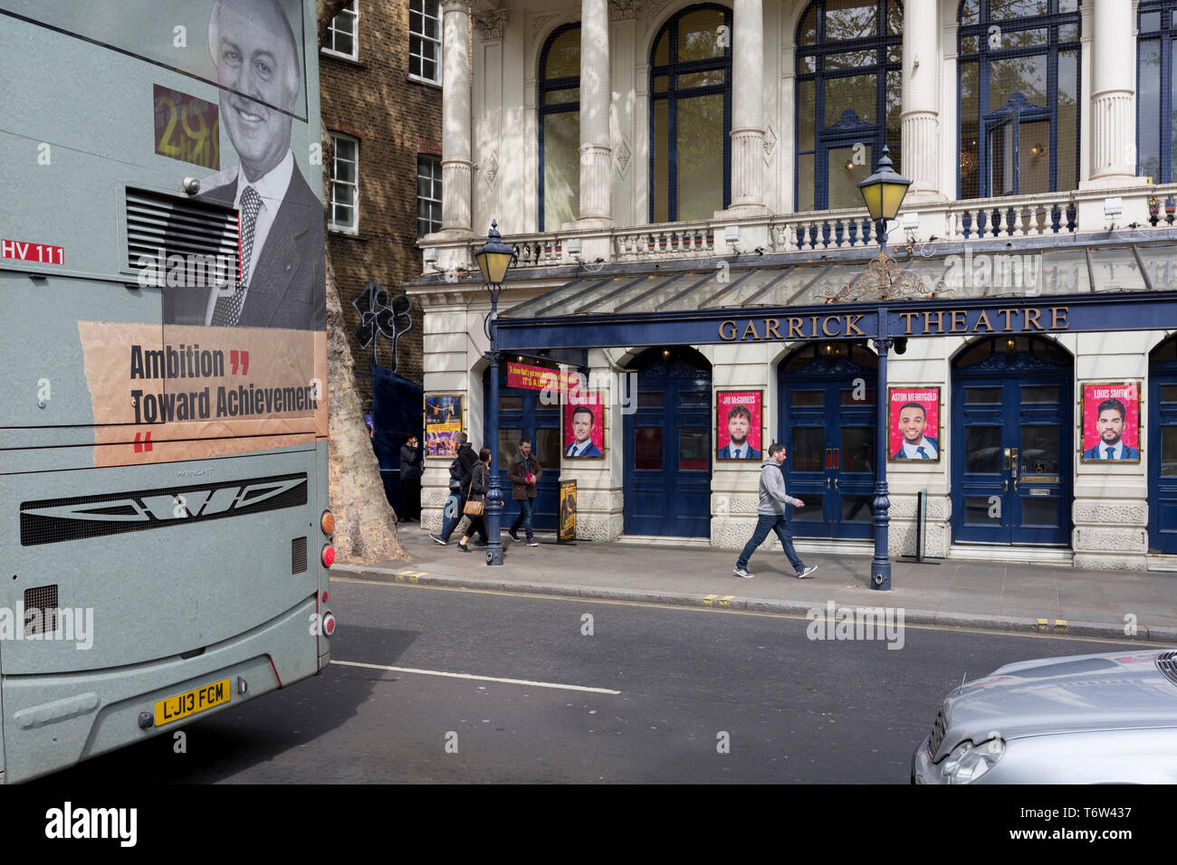 Garrick threatre hi-res stock photography and images - Alamy