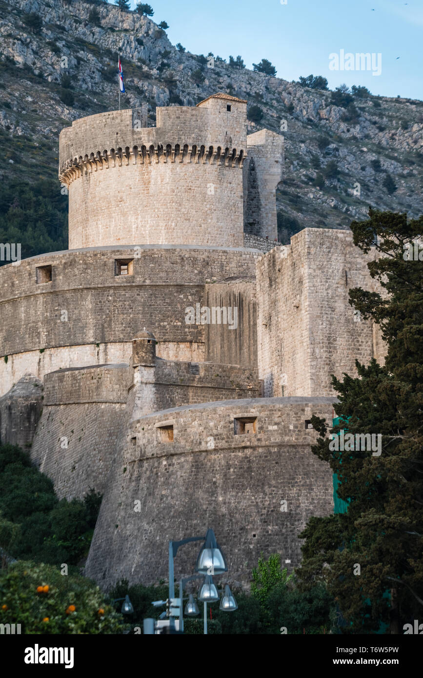 Thick stone walls hi-res stock photography and images - Alamy
