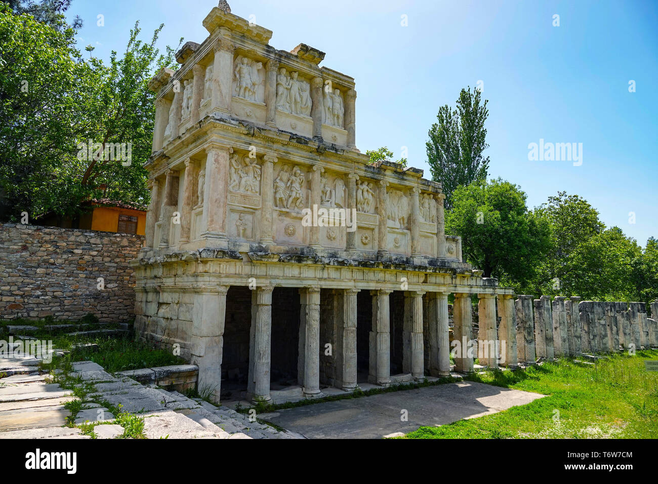 The Sebasteion at Aphrodisias Roman remains, UNESCO world heritage site ...