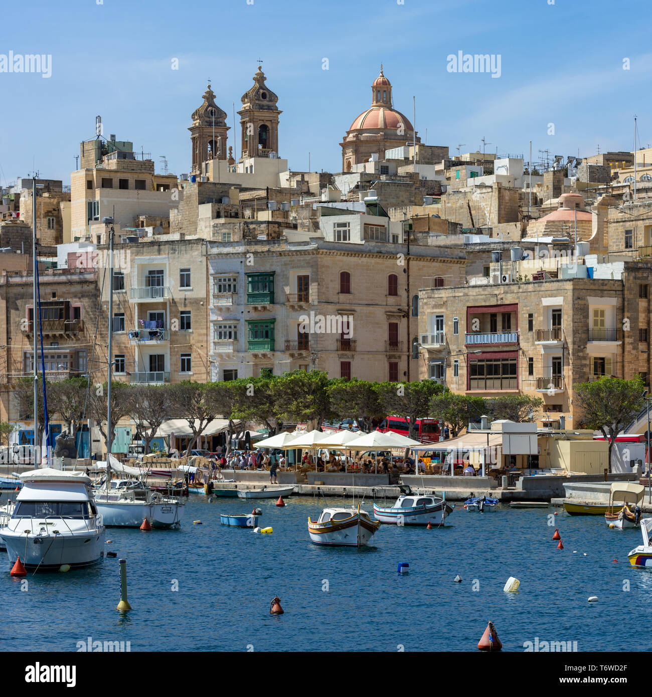 Senglea basilica hi-res stock photography and images - Alamy