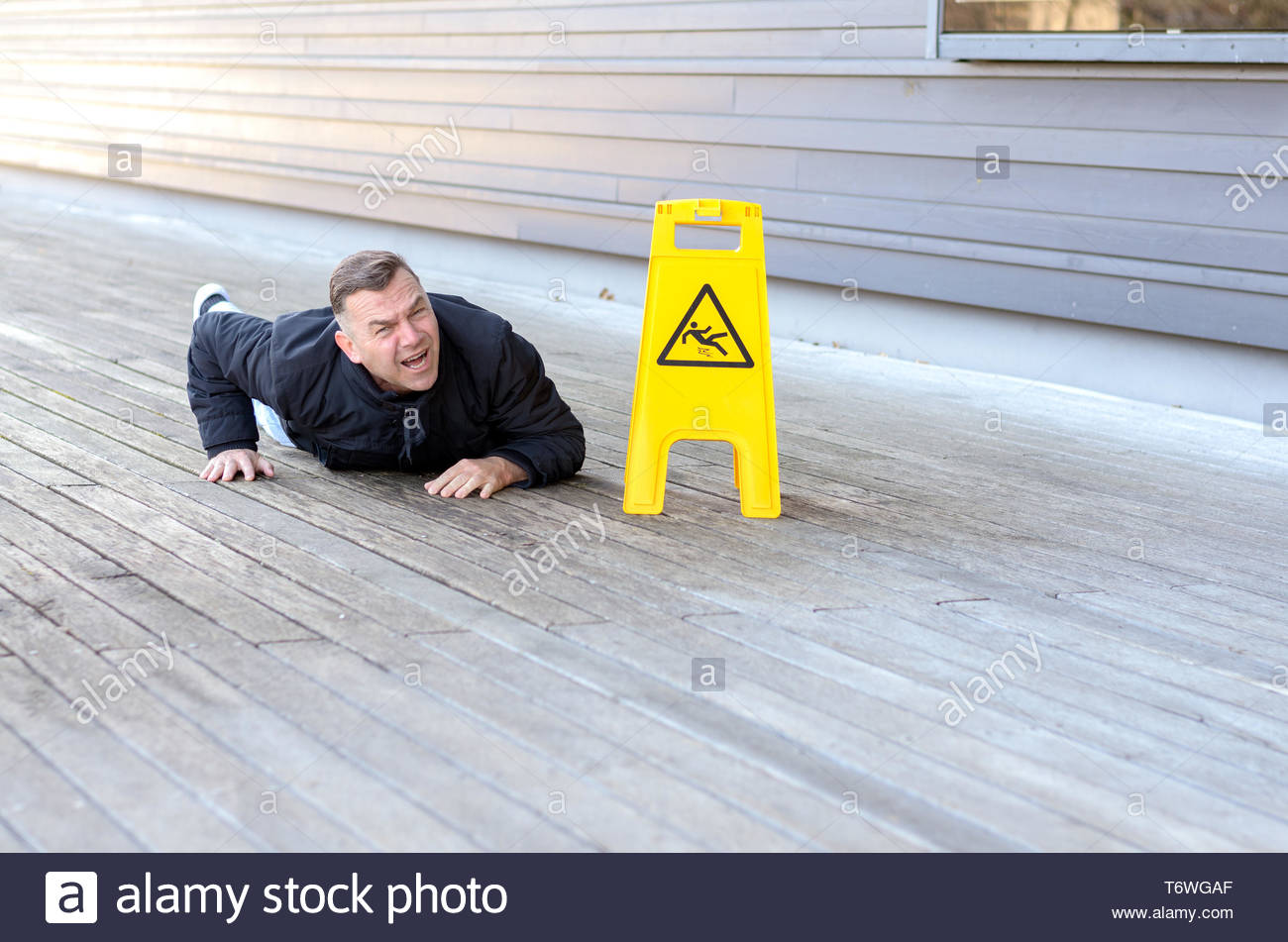 Crawling Man Stock Photos & Crawling Man Stock Images - Alamy