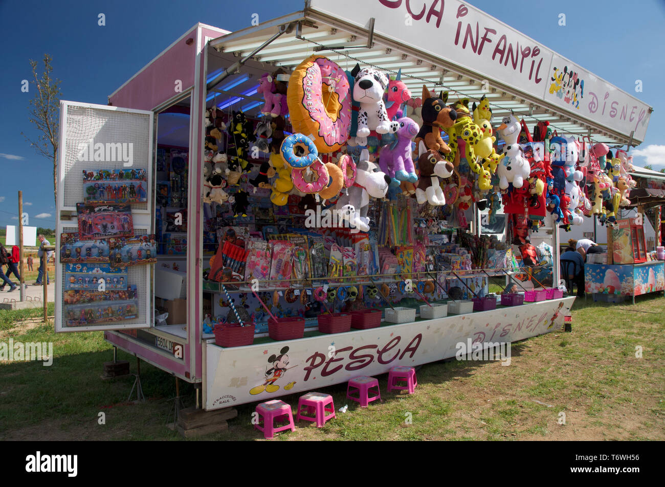Fairground toys hi-res stock photography and images - Alamy