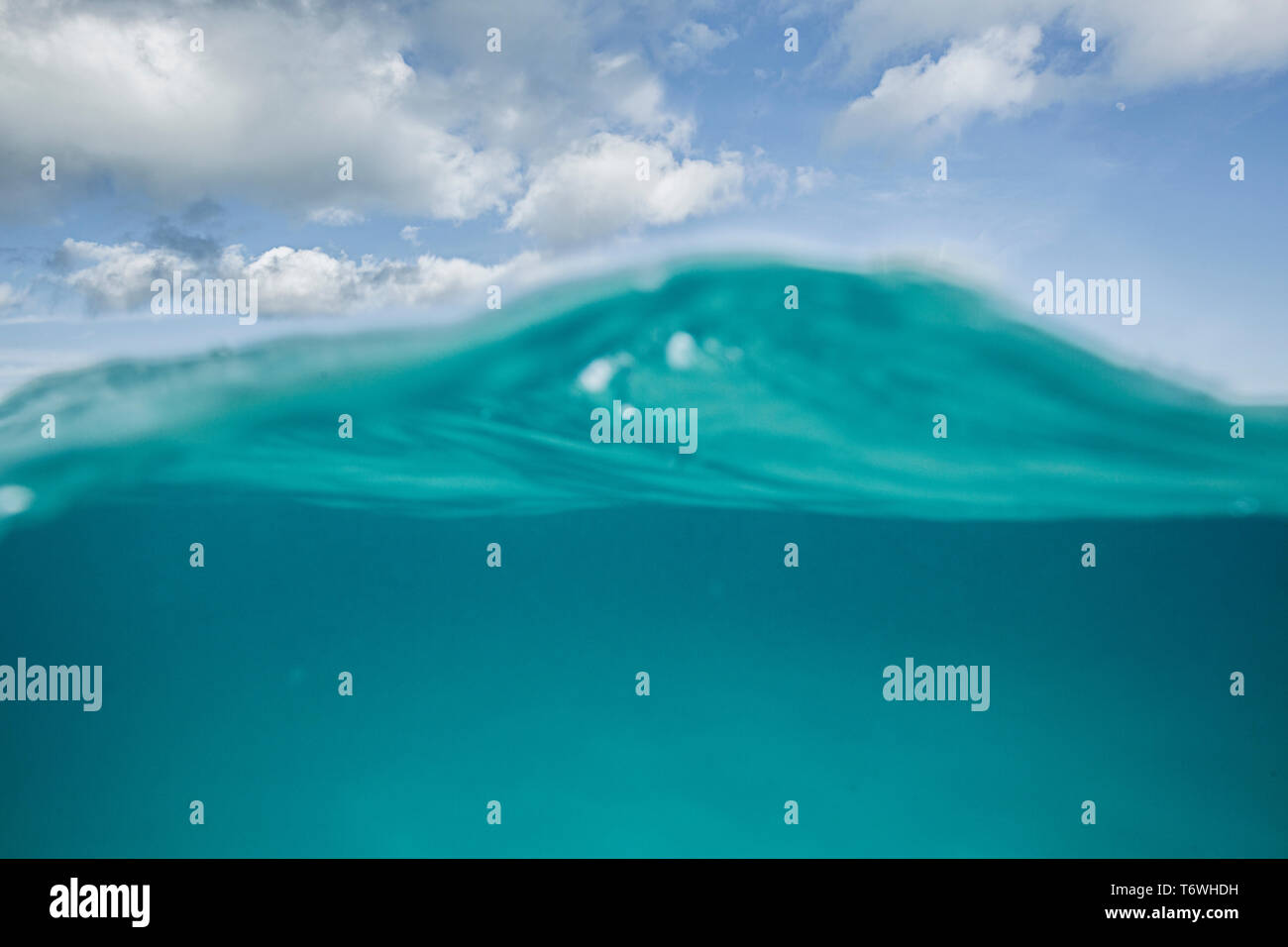 Underwater shot of a wave hi-res stock photography and images - Alamy
