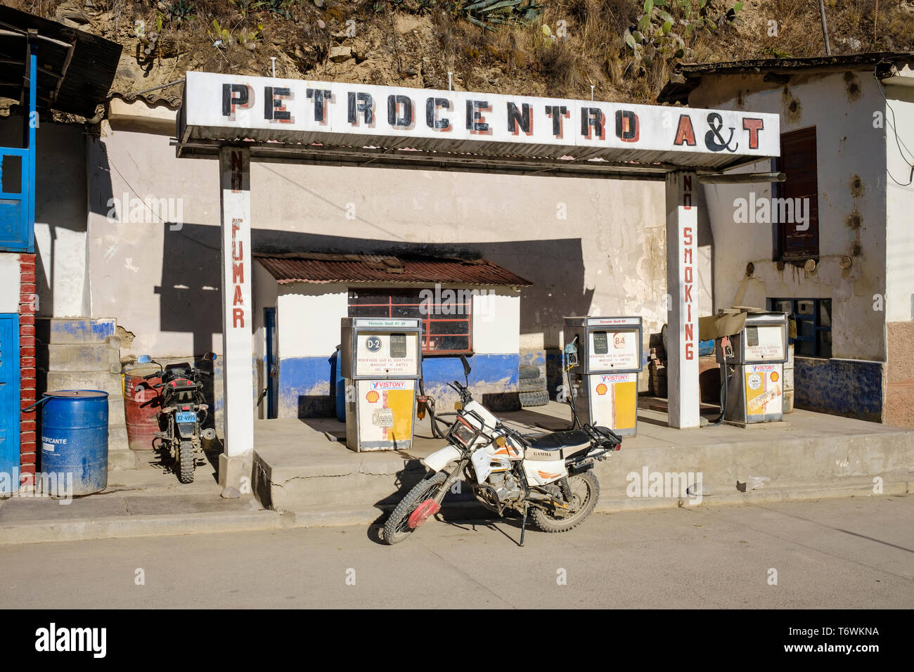 Peru gas hi-res stock photography and images - Alamy