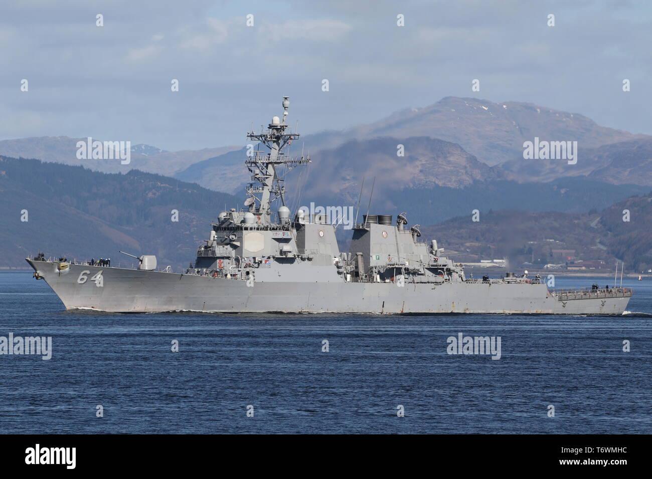 USS Carney (DDG-64), an Arleigh Burke-class destroyer operated by the ...