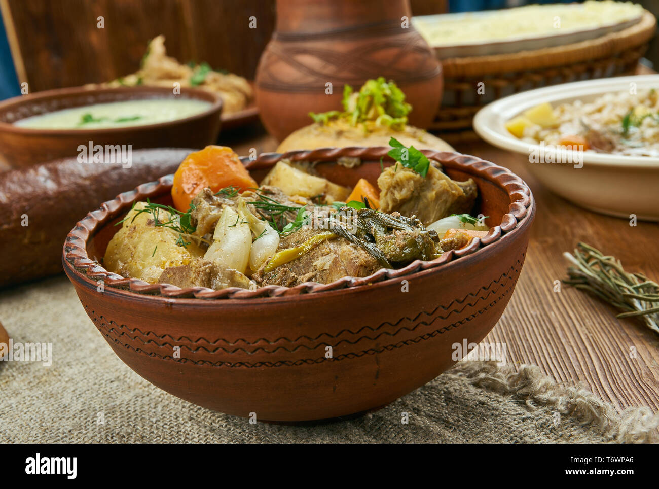 Slow Cooked Scottish Beef Stew Stock Photo - Alamy