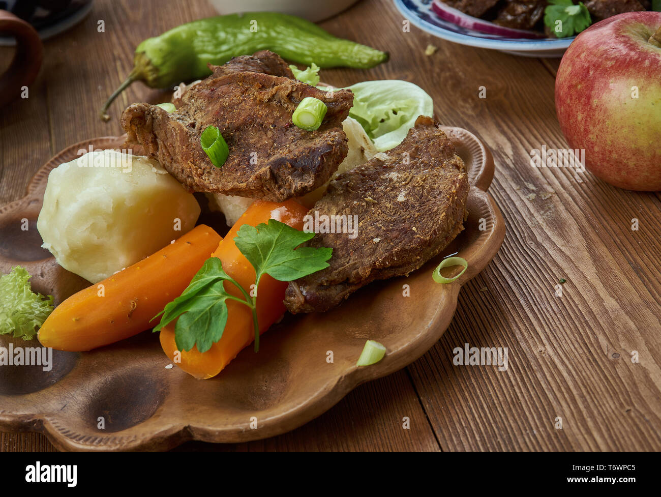 Mongolian barbecue hi-res stock photography and images - Alamy