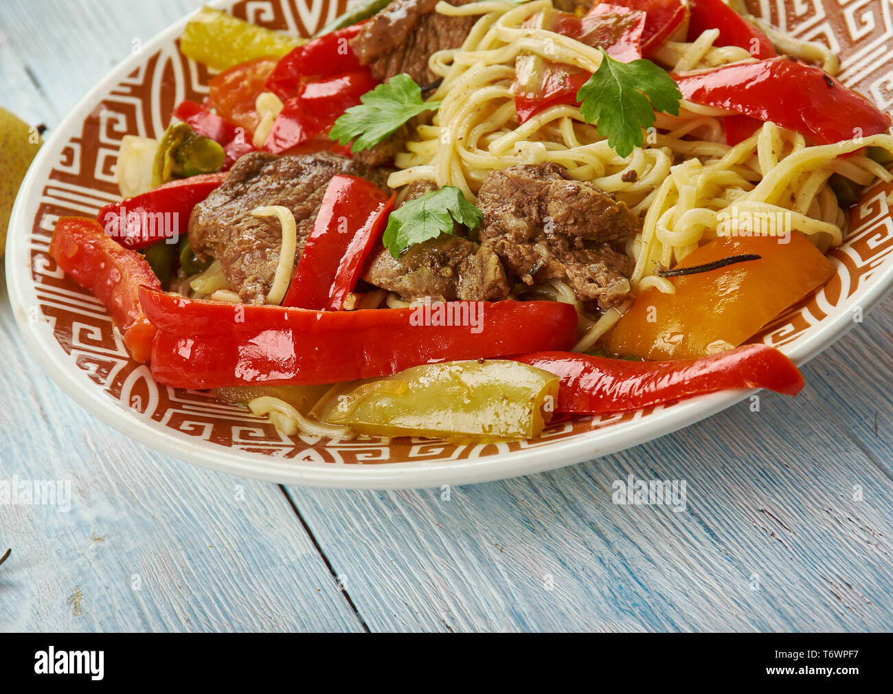 Uyghur laghman noodles Stock Photo - Alamy