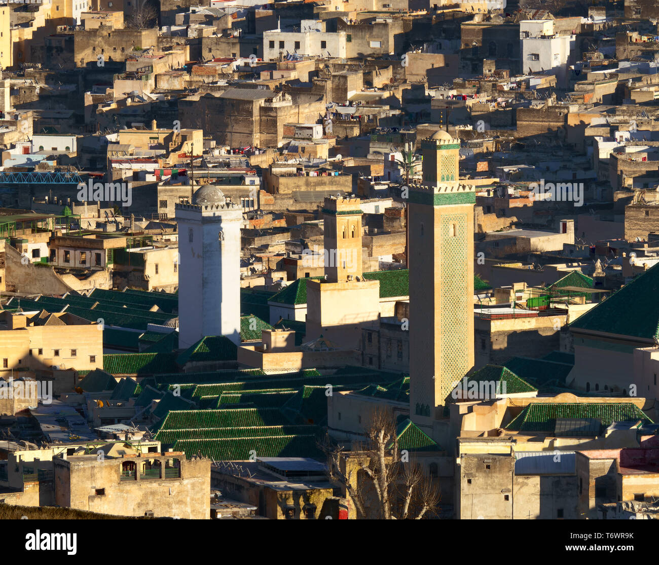 Old city wall fes morocco hi-res stock photography and images - Alamy