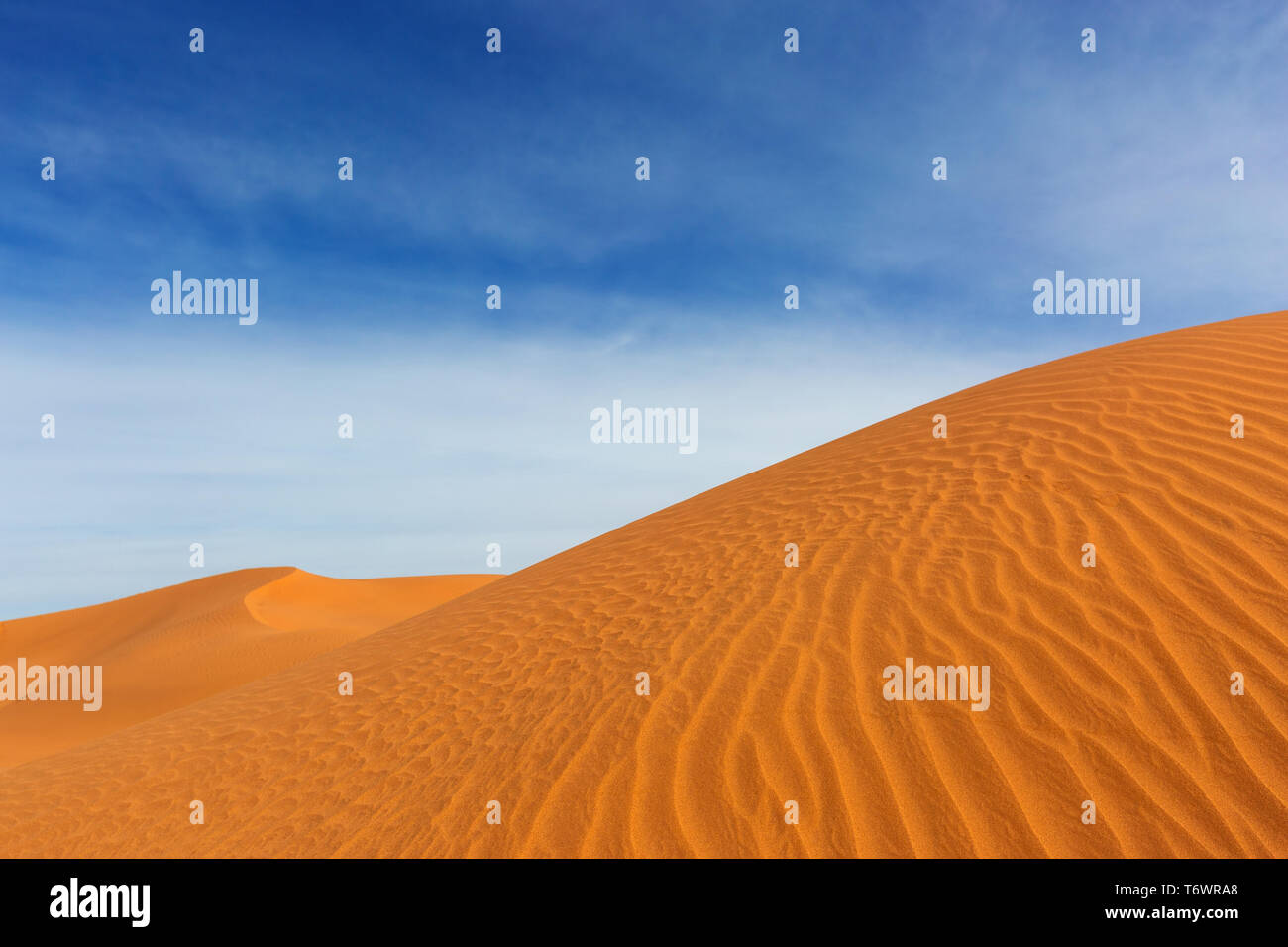 Big desert hi-res stock photography and images - Alamy