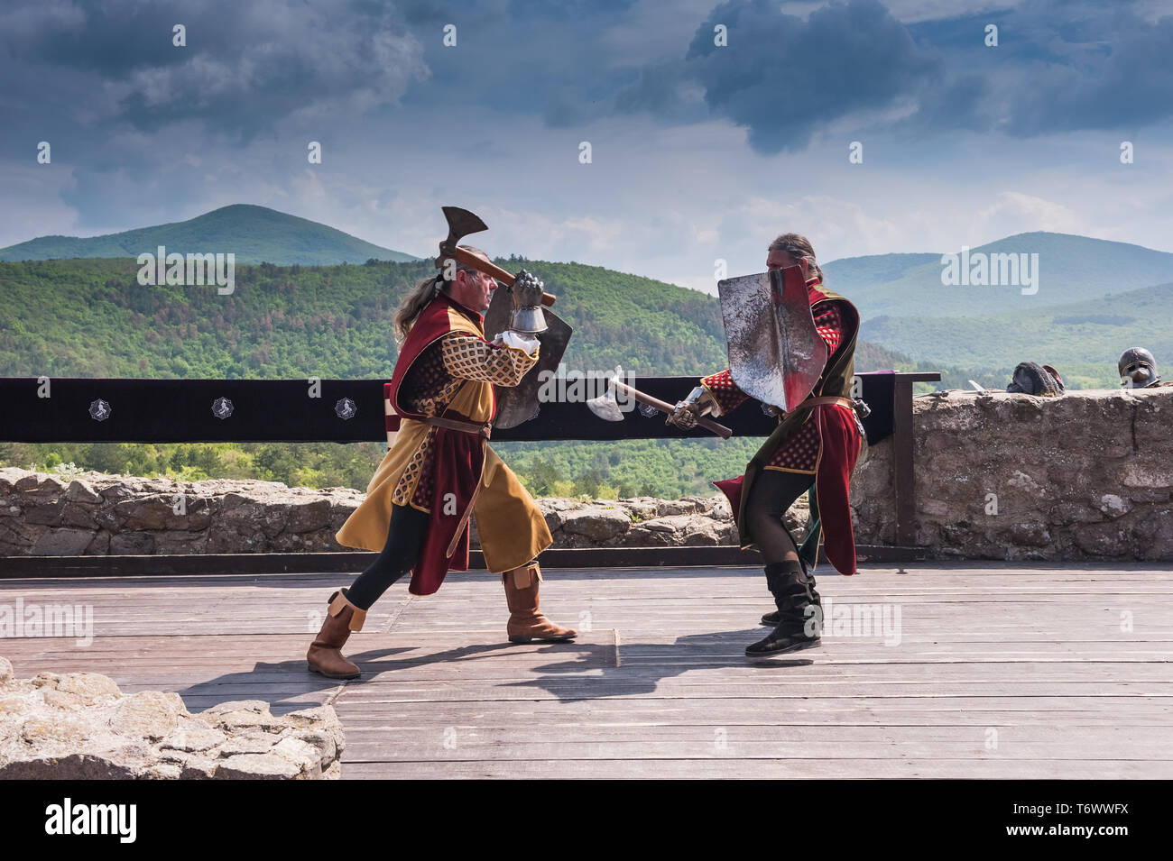 Knightly court hi-res stock photography and images - Alamy