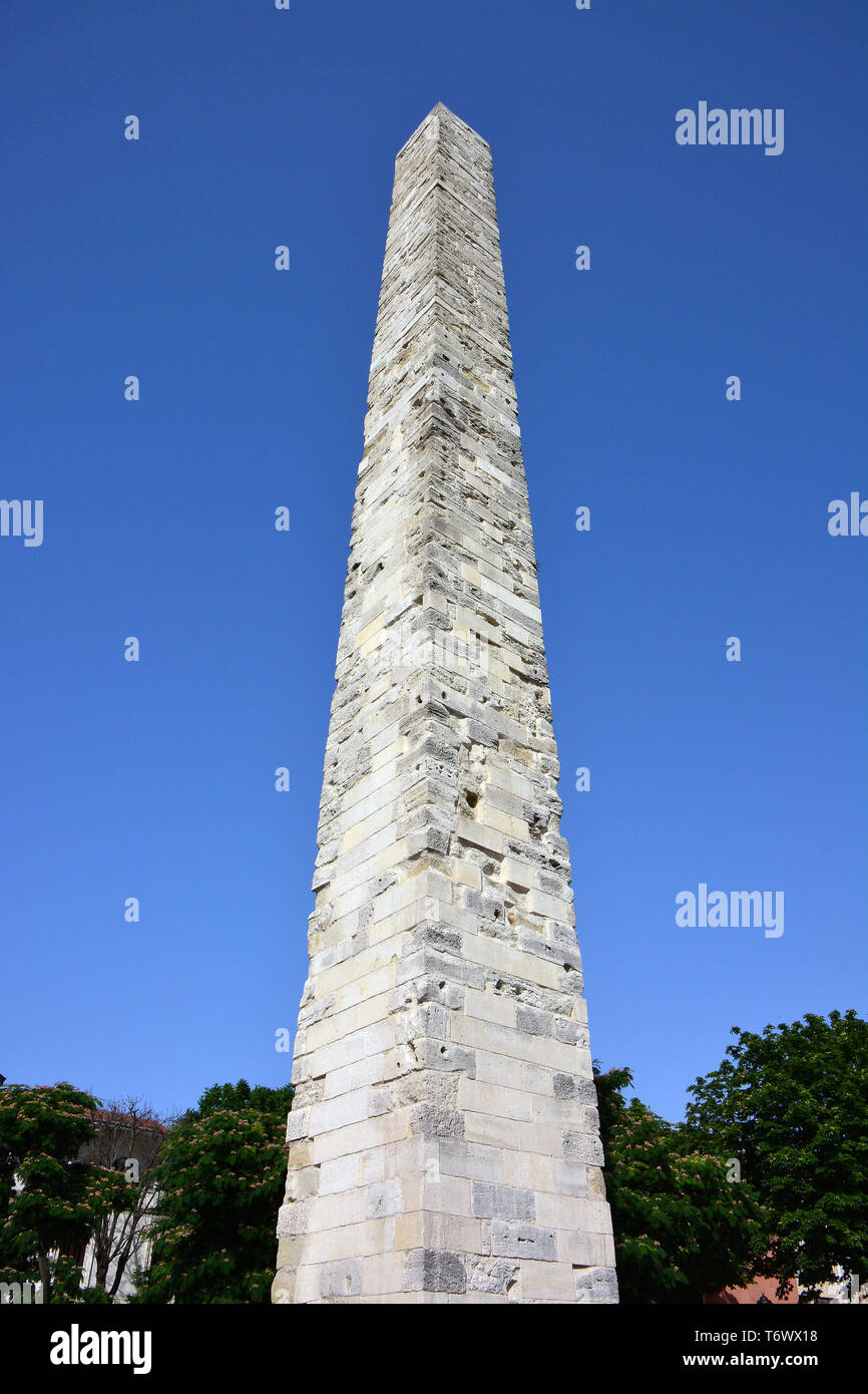 Walled Obelisk, Constantine Obelisk or Masonry Obelisk, Istanbul ...