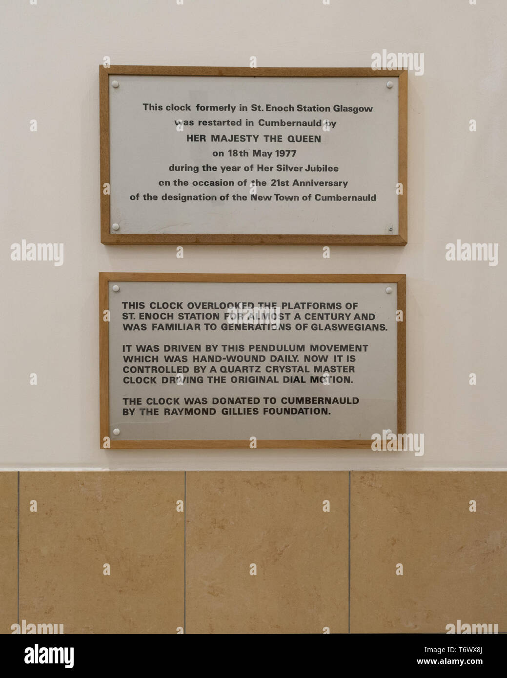 St Enoch Station Clock on display in Cumbernauld Antonine Shopping ...