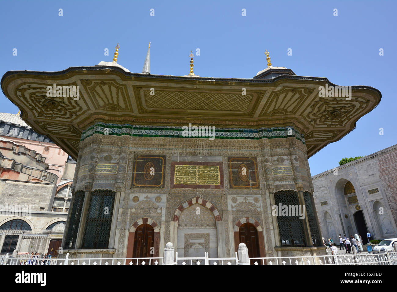 Fountain of Sultan Ahmed III, Istanbul, Turkey Stock Photo - Alamy