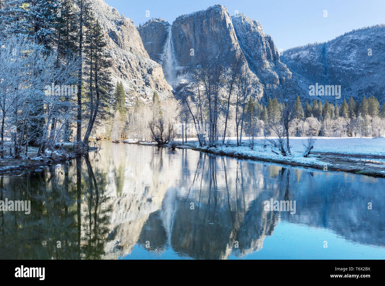 Early spring in Yosemite Stock Photo - Alamy
