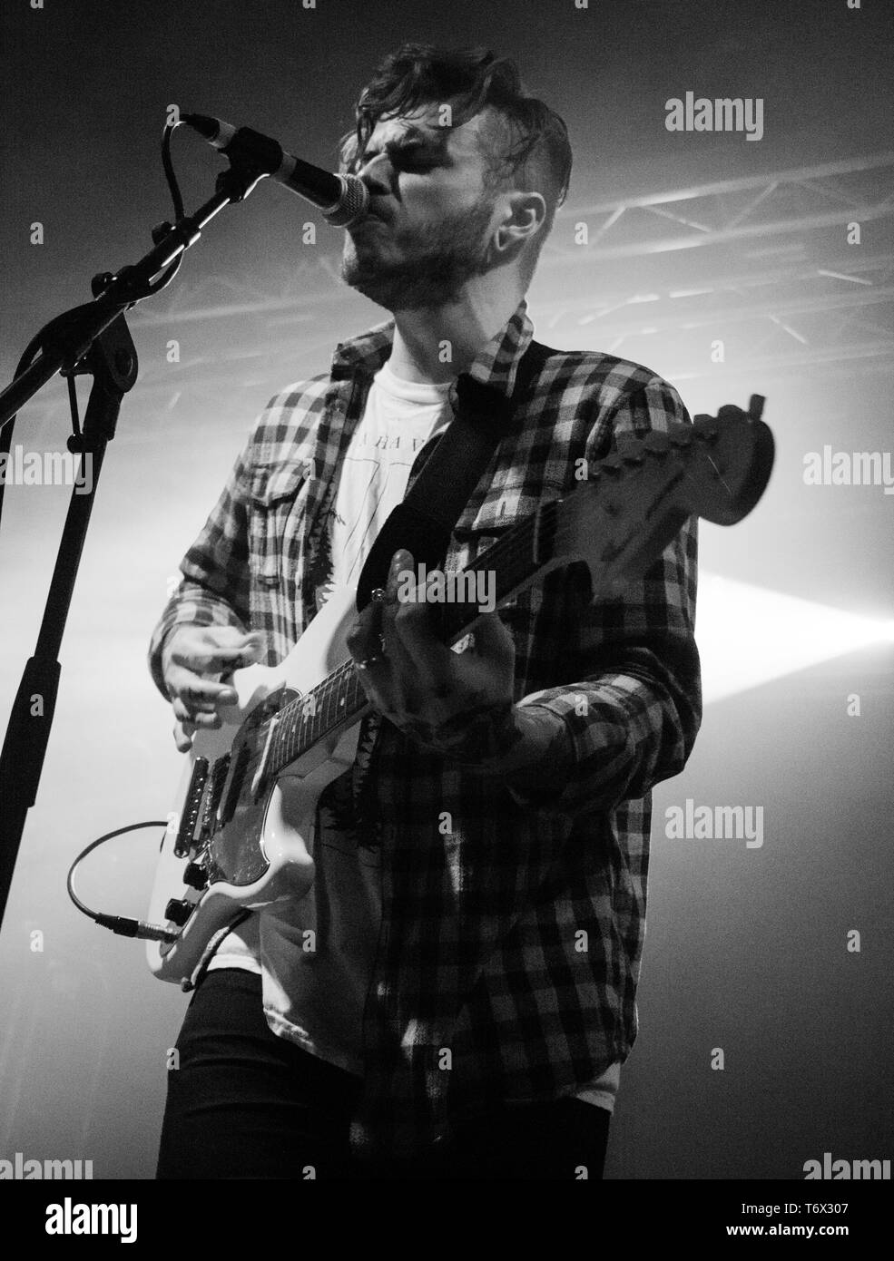 Fort hope singer hi-res stock photography and images - Alamy