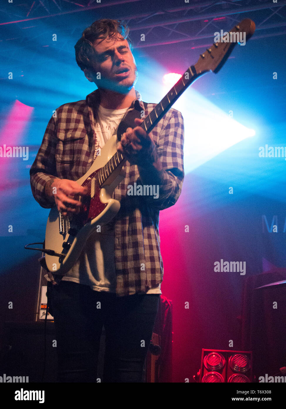 Fort Hope Vocalist High Resolution Stock Photography and Images - Alamy