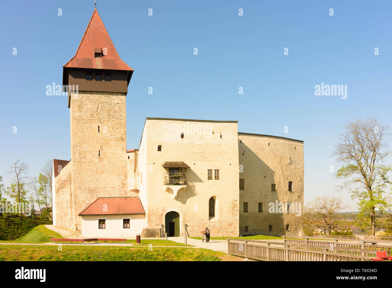 Ulmerfeld: castle Schloss Ulmerfeld in Mostviertel, Niederösterreich ...