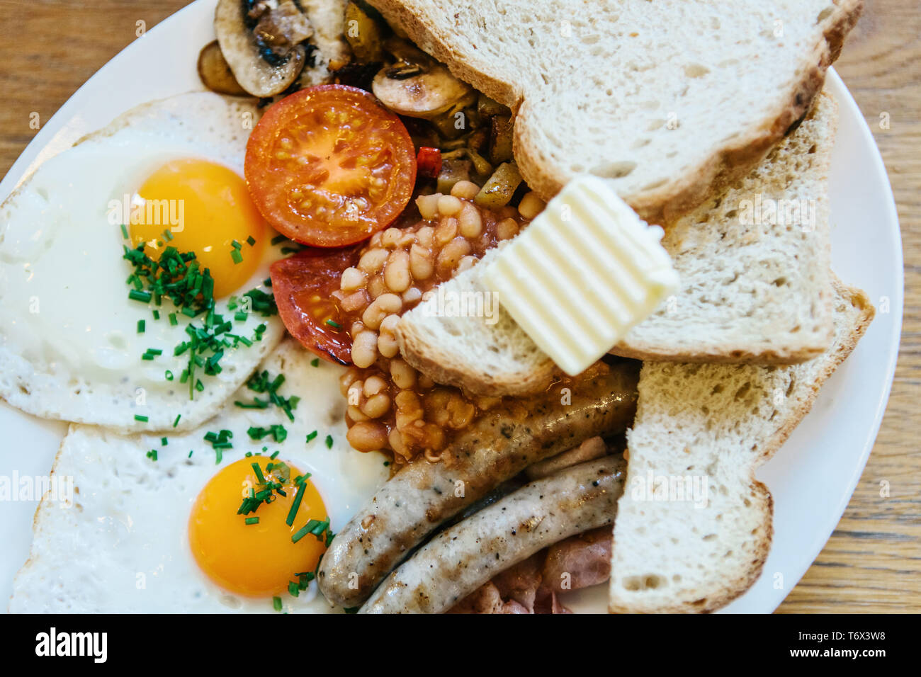 Traditional English breakfast. National food. A world-famous dish that ...