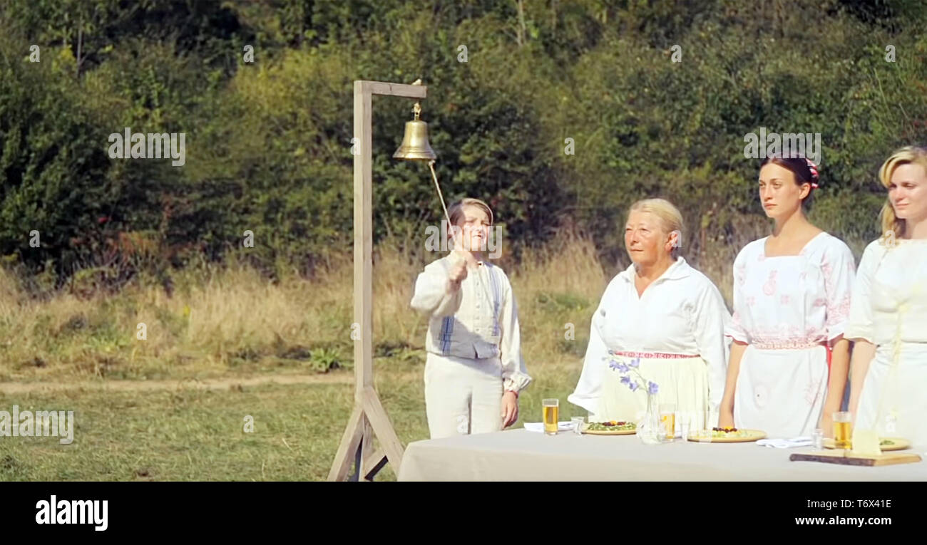 A scene from the ©A24 new movie: Midsommar 2019) . Plot: A young woman ...