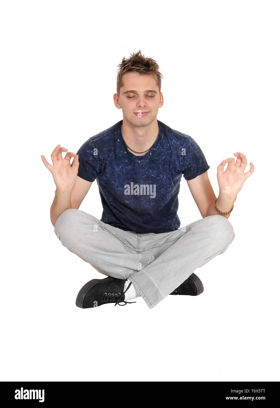 Floor pose hi-res stock photography and images - Alamy