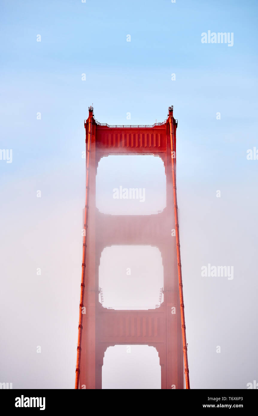 Golden Gate Bridge view at foggy morning Stock Photo - Alamy