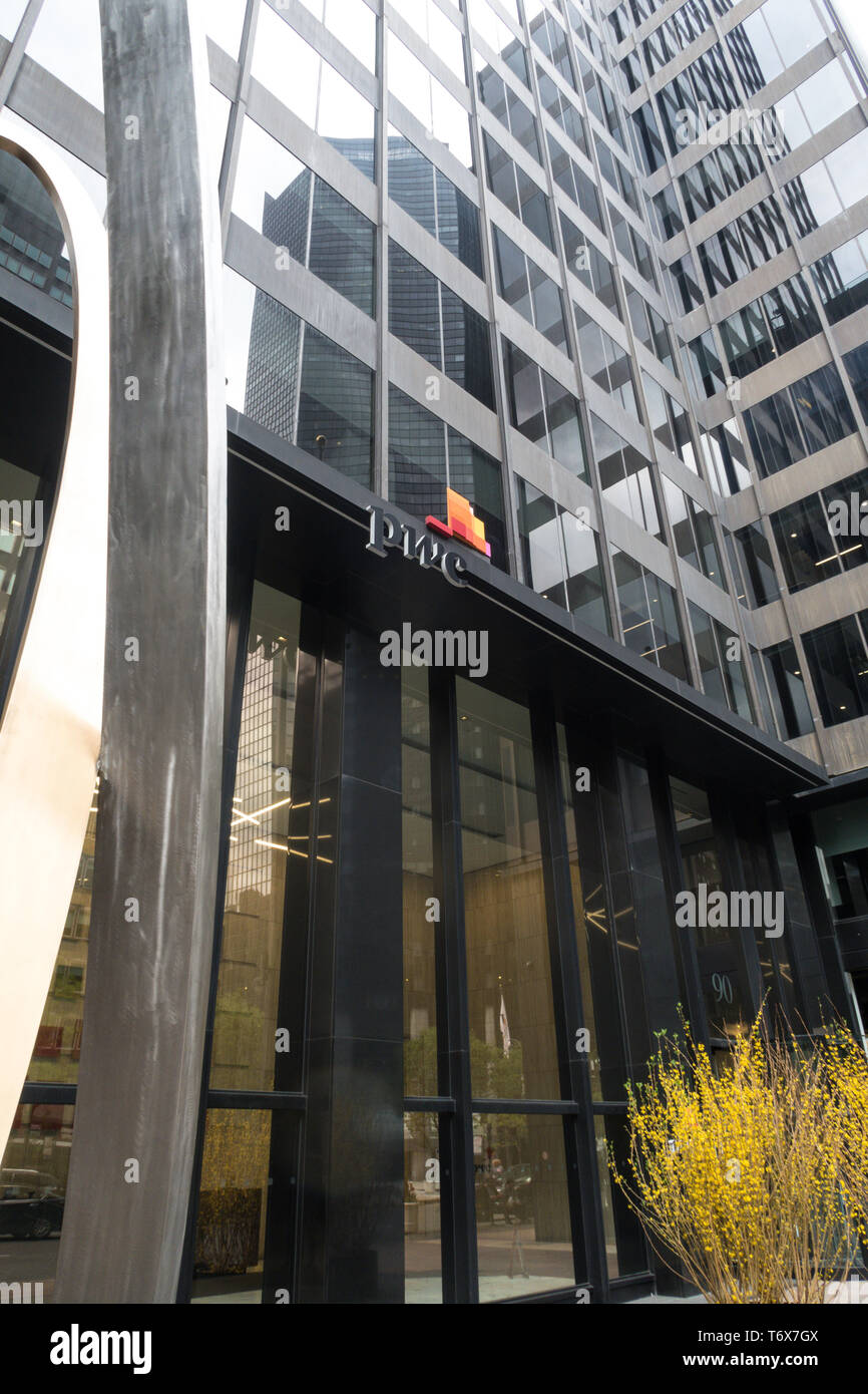 PWC Logo at Building Entrance, NYC, USA Stock Photo - Alamy