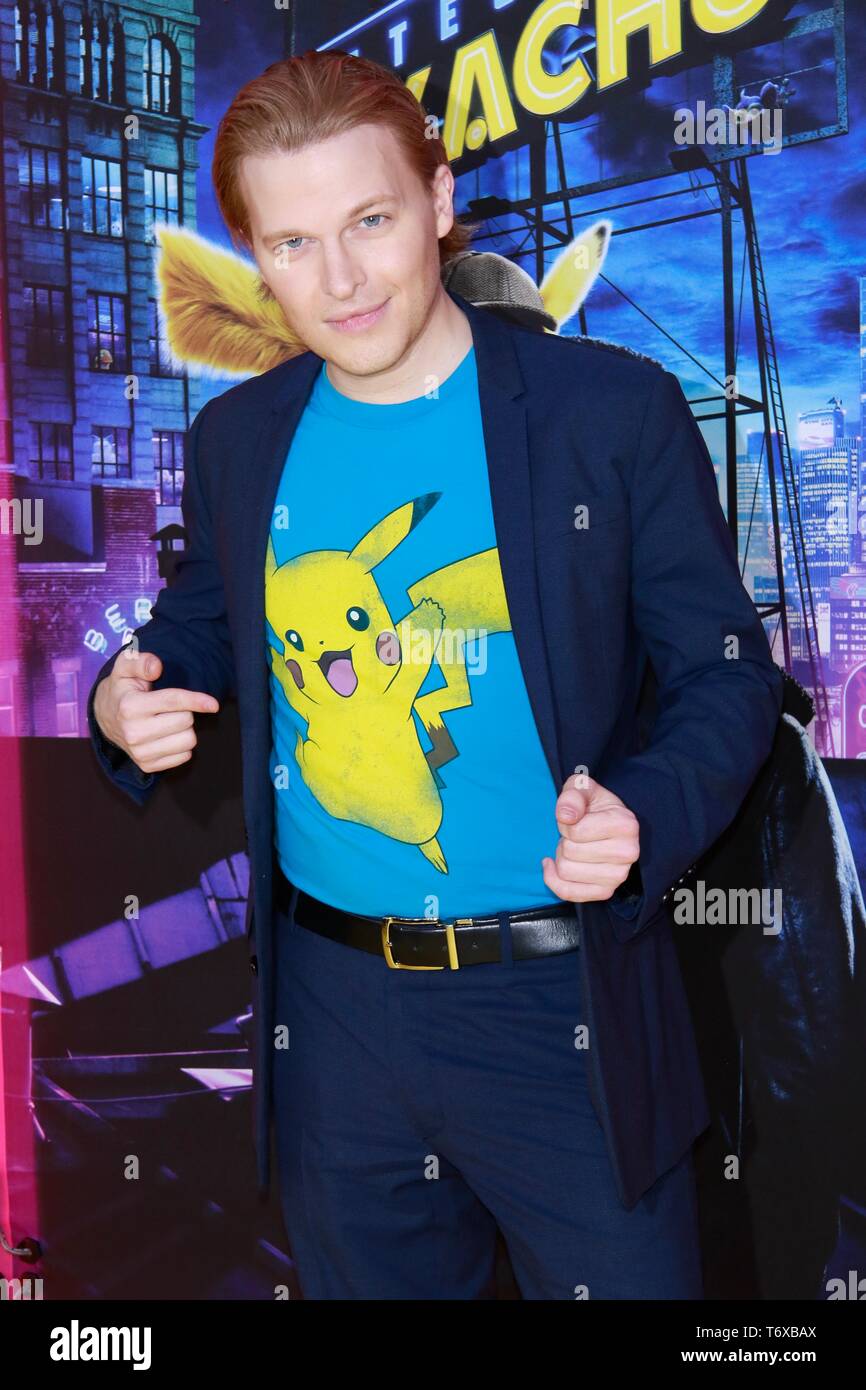 New York, NY, USA. 2nd May, 2019. Ronan Farrow at the U.S. premiere of ...