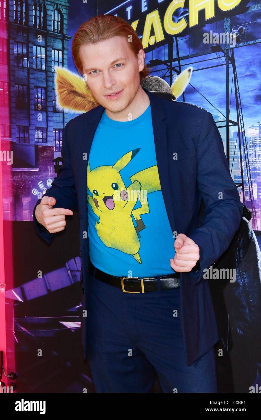 New York, NY, USA. 2nd May, 2019. Ronan Farrow at the U.S. premiere of ...