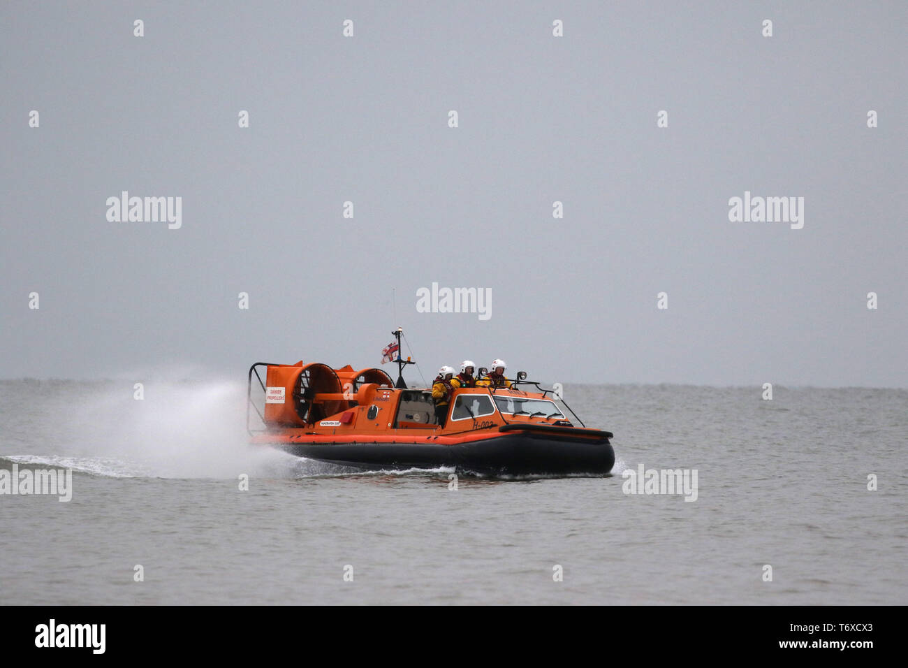 Hunstanton, Norfolk, UK. 03rd May, 2019. It's a grey start to the day ...
