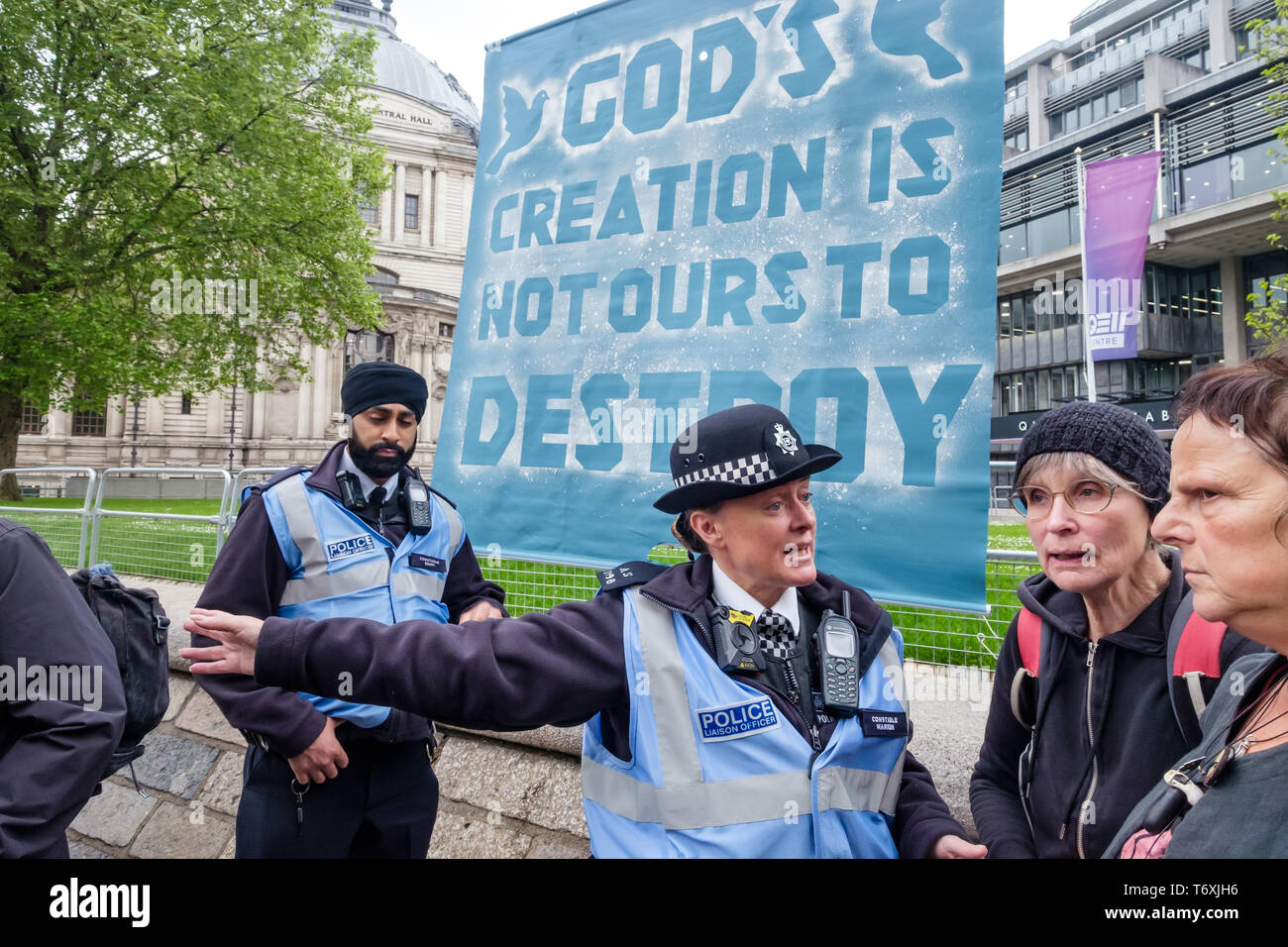 London, UK. 3rd May 2019. Police move protesters at the CND and ...