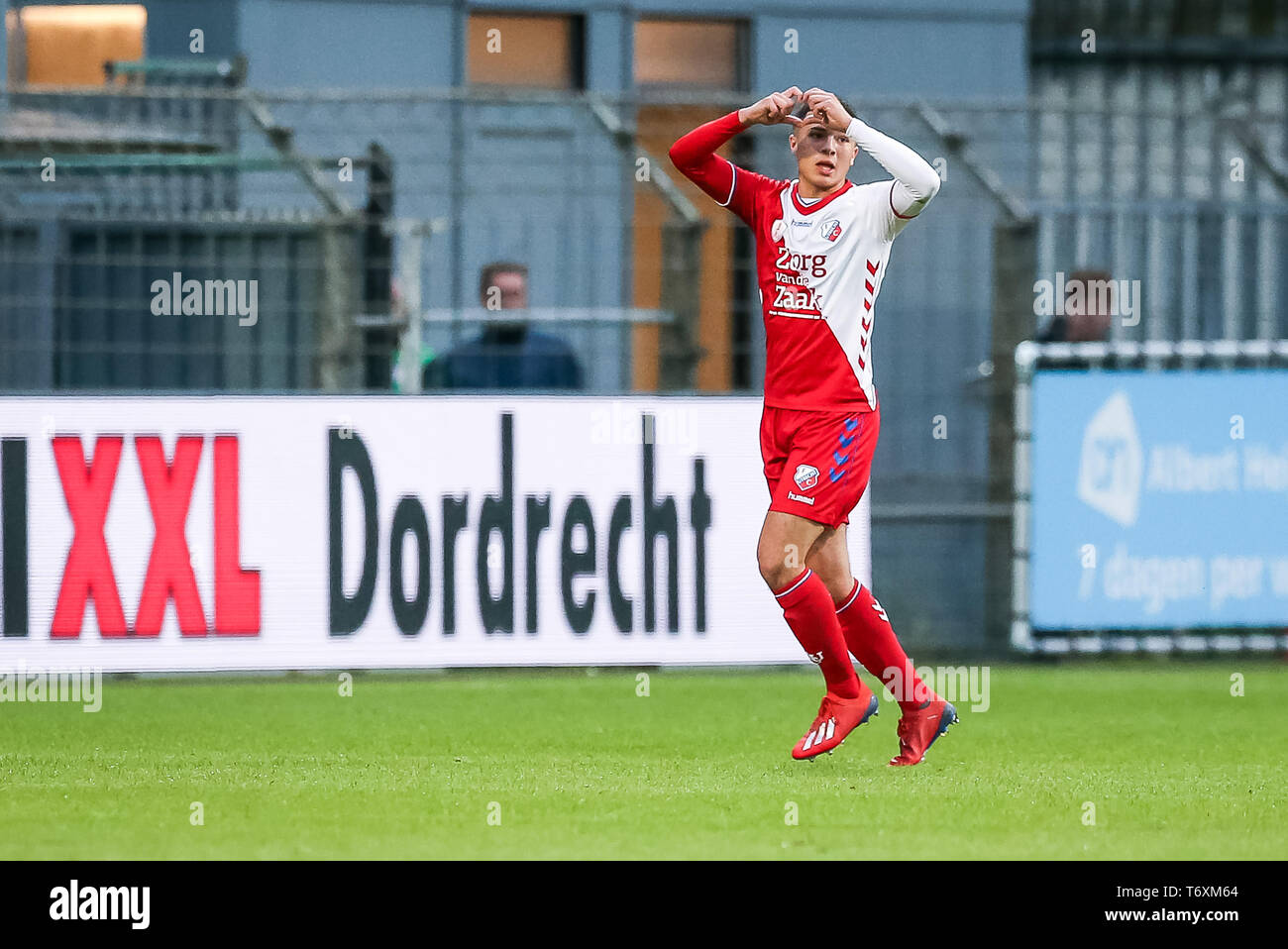 Azrak hi-res stock photography and images - Alamy