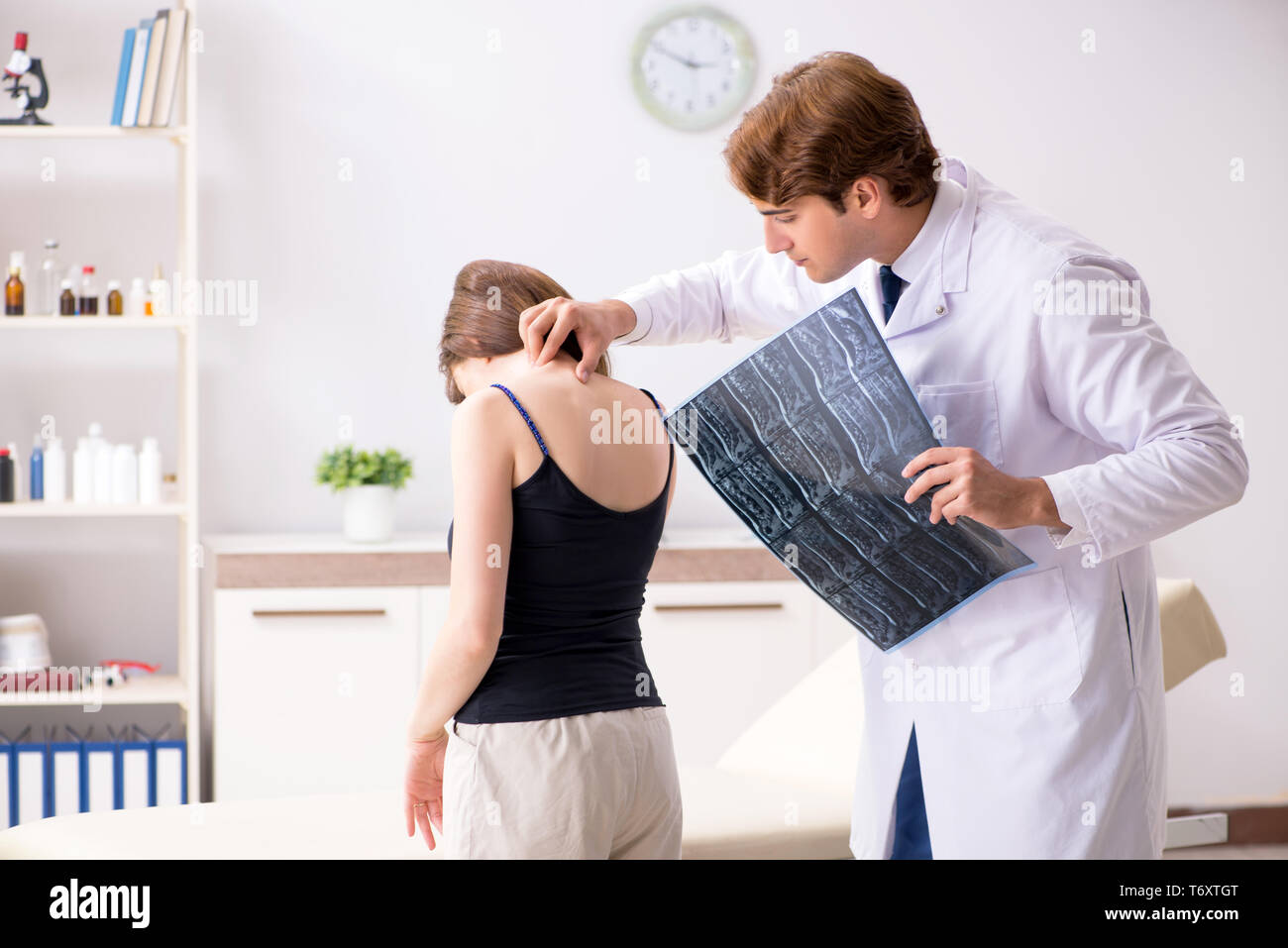 Male radiologist detecting cause of the illness Stock Photo - Alamy