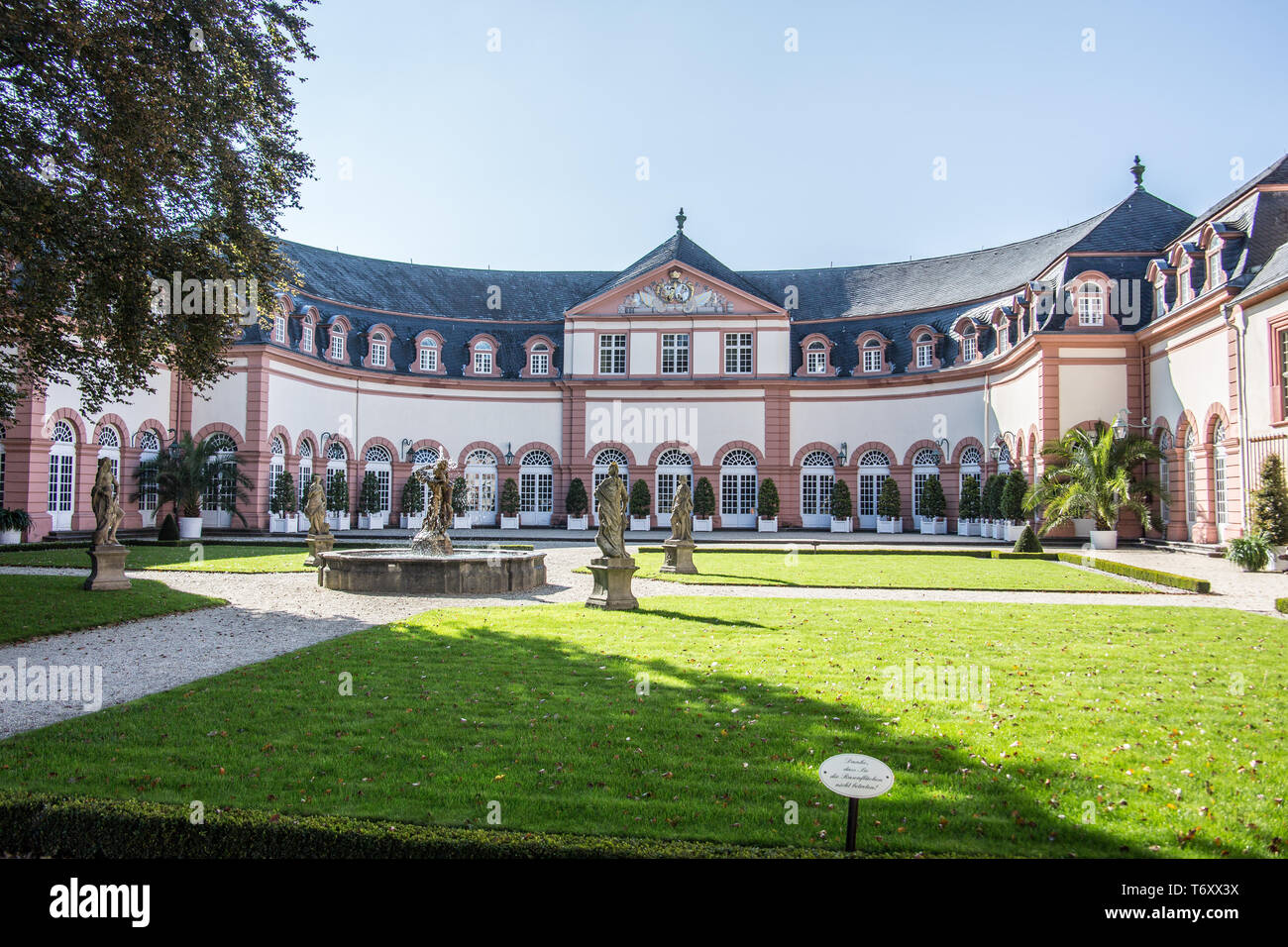 Weilburg splendor castle on the Lahn Stock Photo - Alamy