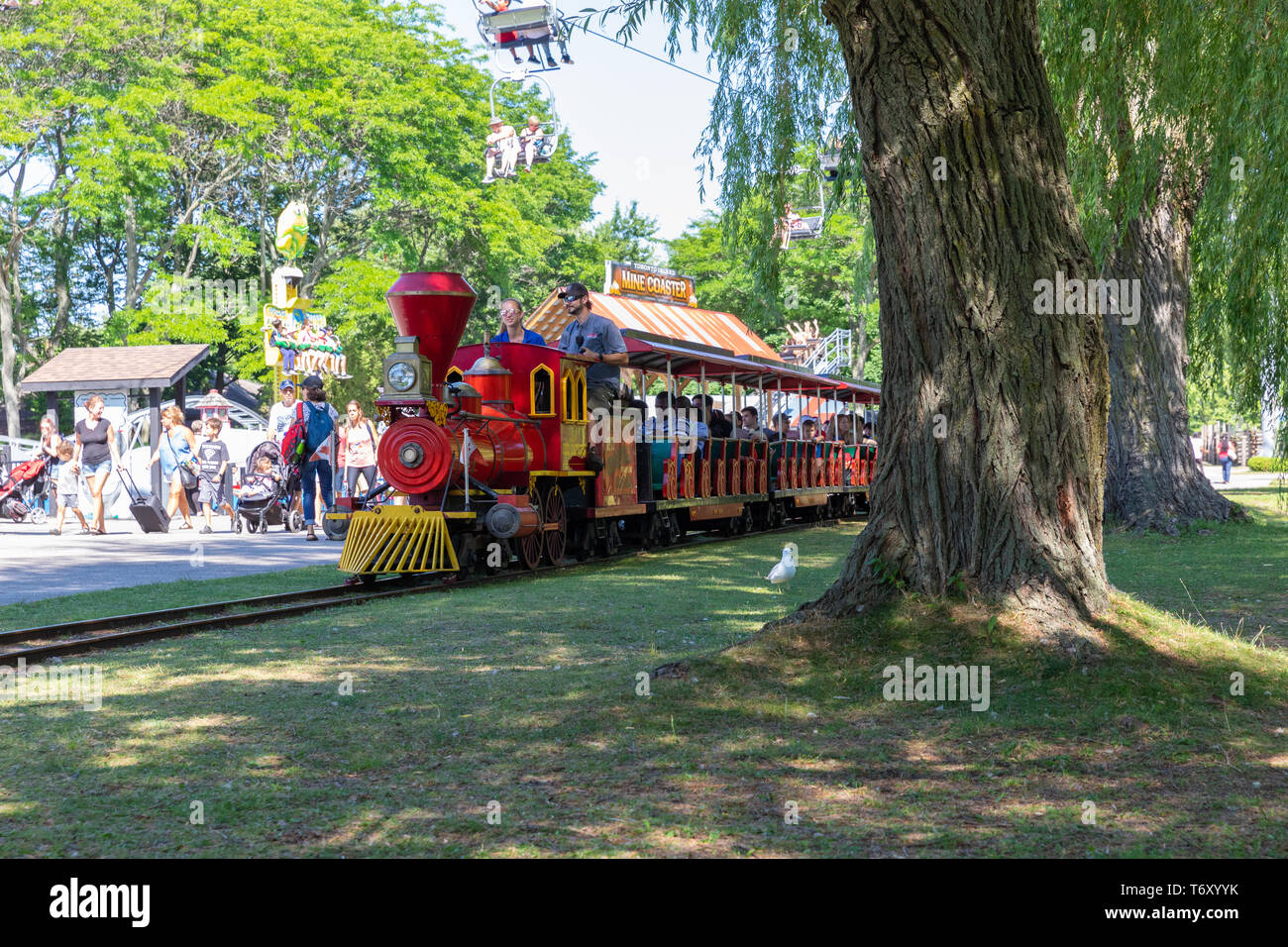 Toronto Island Family Fun Stock Photo - Alamy