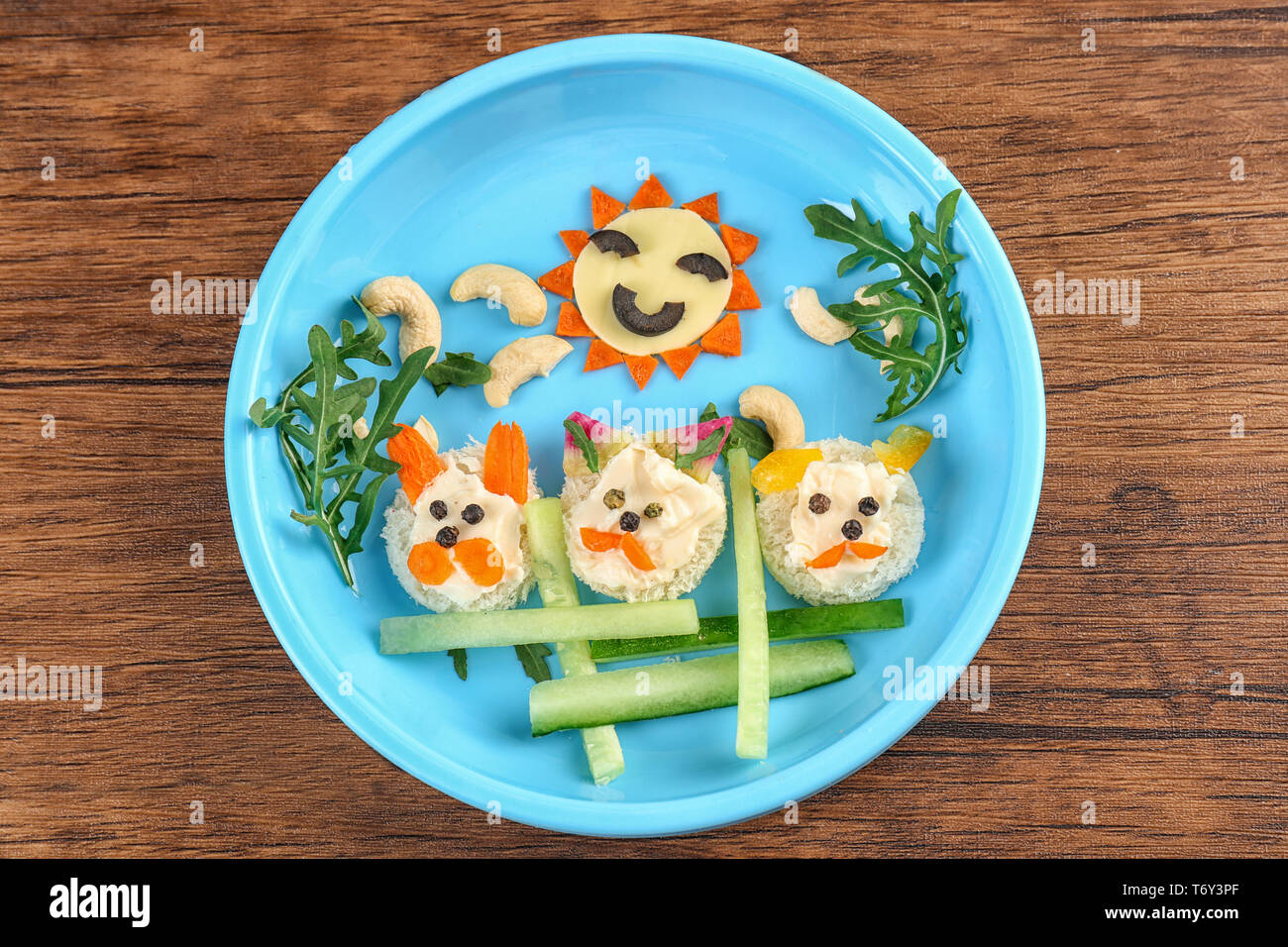 Kids breakfast ideas hi-res stock photography and images - Alamy