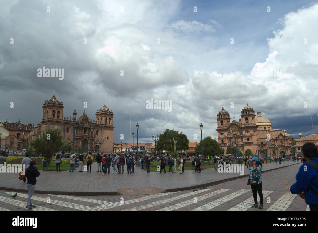 Andean baroque architecture hi-res stock photography and images - Alamy