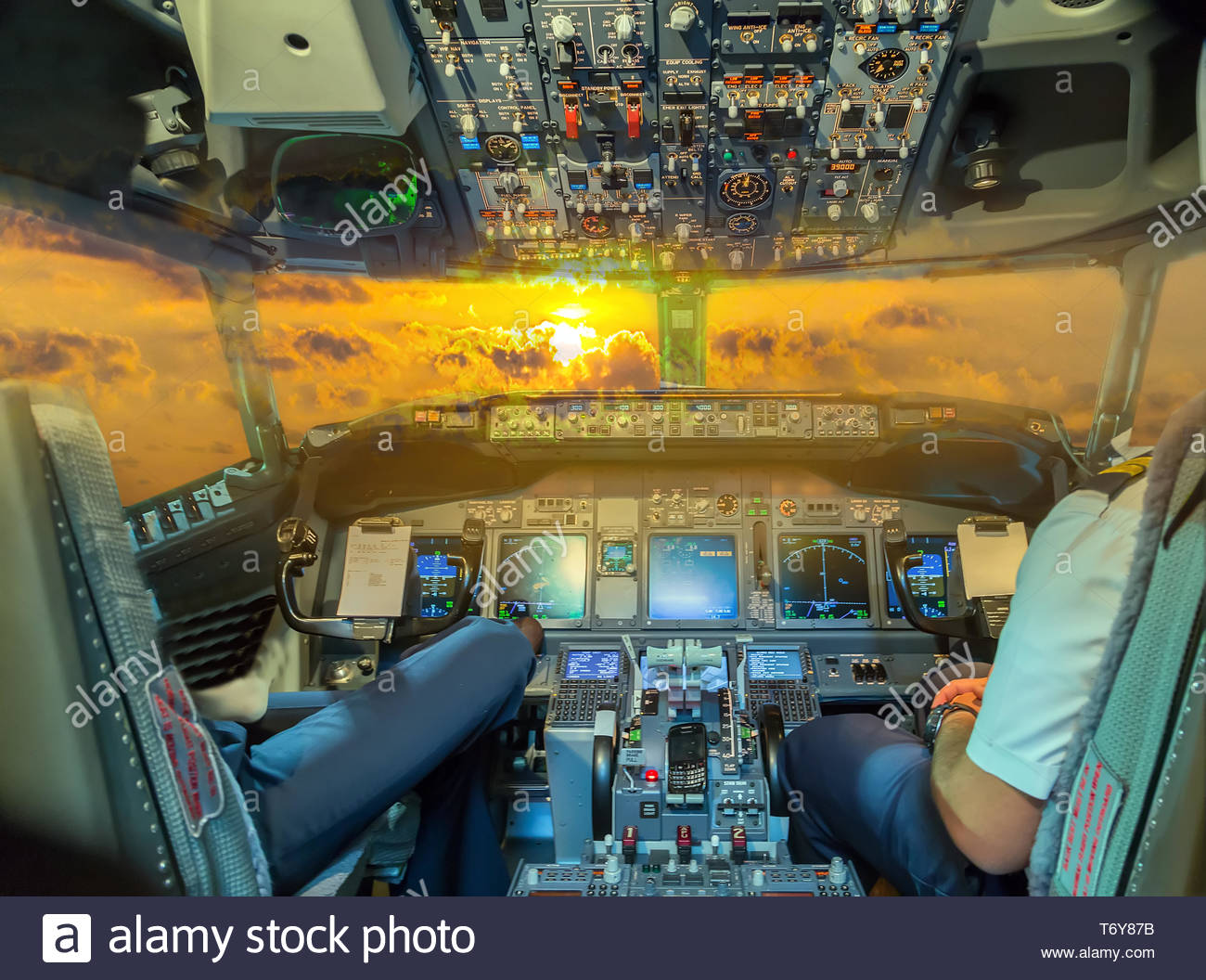 Autopilot Airbus Stock Photos & Autopilot Airbus Stock Images - Alamy
