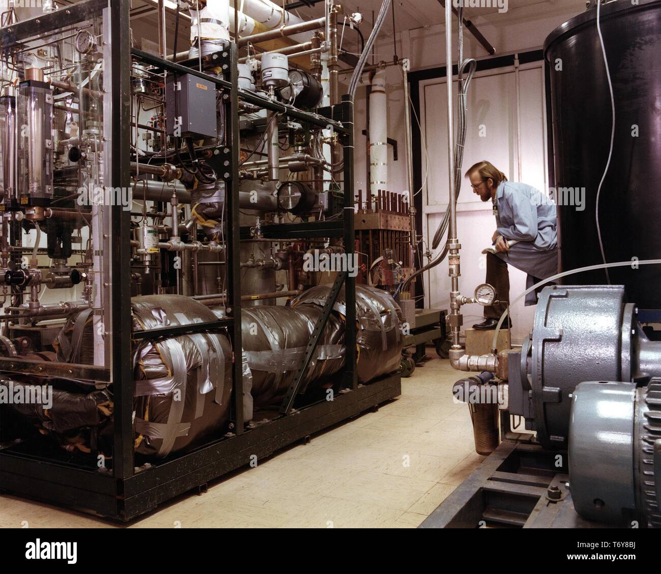 Stack Hydrogen Energy Fuel Cell High Resolution Stock Photography and ...