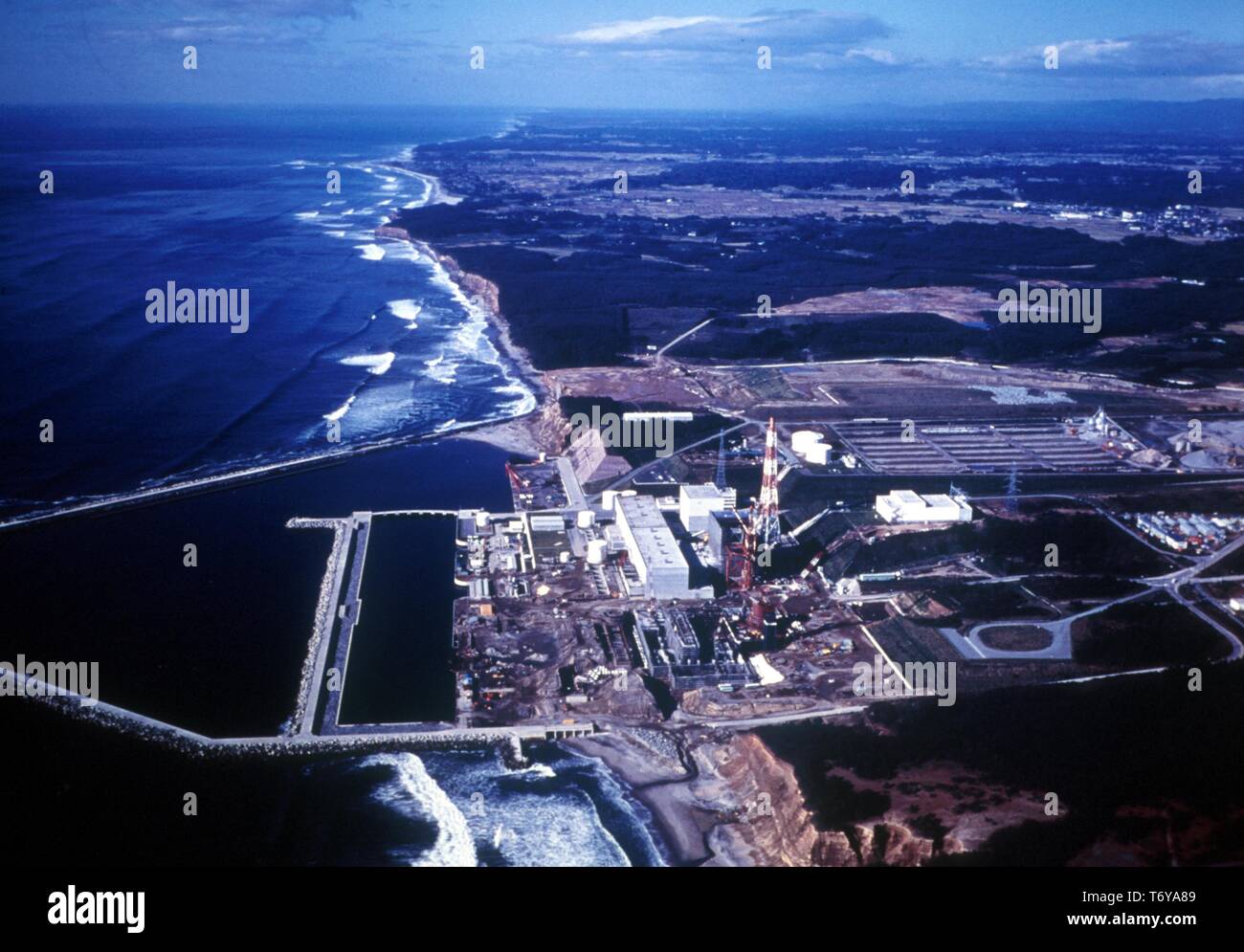 Aerial view of the Fukushima Daiichi Nuclear Power Plant, straddling ... Aerial view of the Fukushima Daiichi Nuclear Power Plant, straddling ...