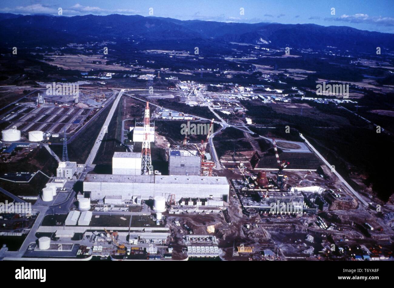 Aerial view of the Fukushima Daiichi Nuclear Power Plant, with ... Aerial view of the Fukushima Daiichi Nuclear Power Plant, with ...