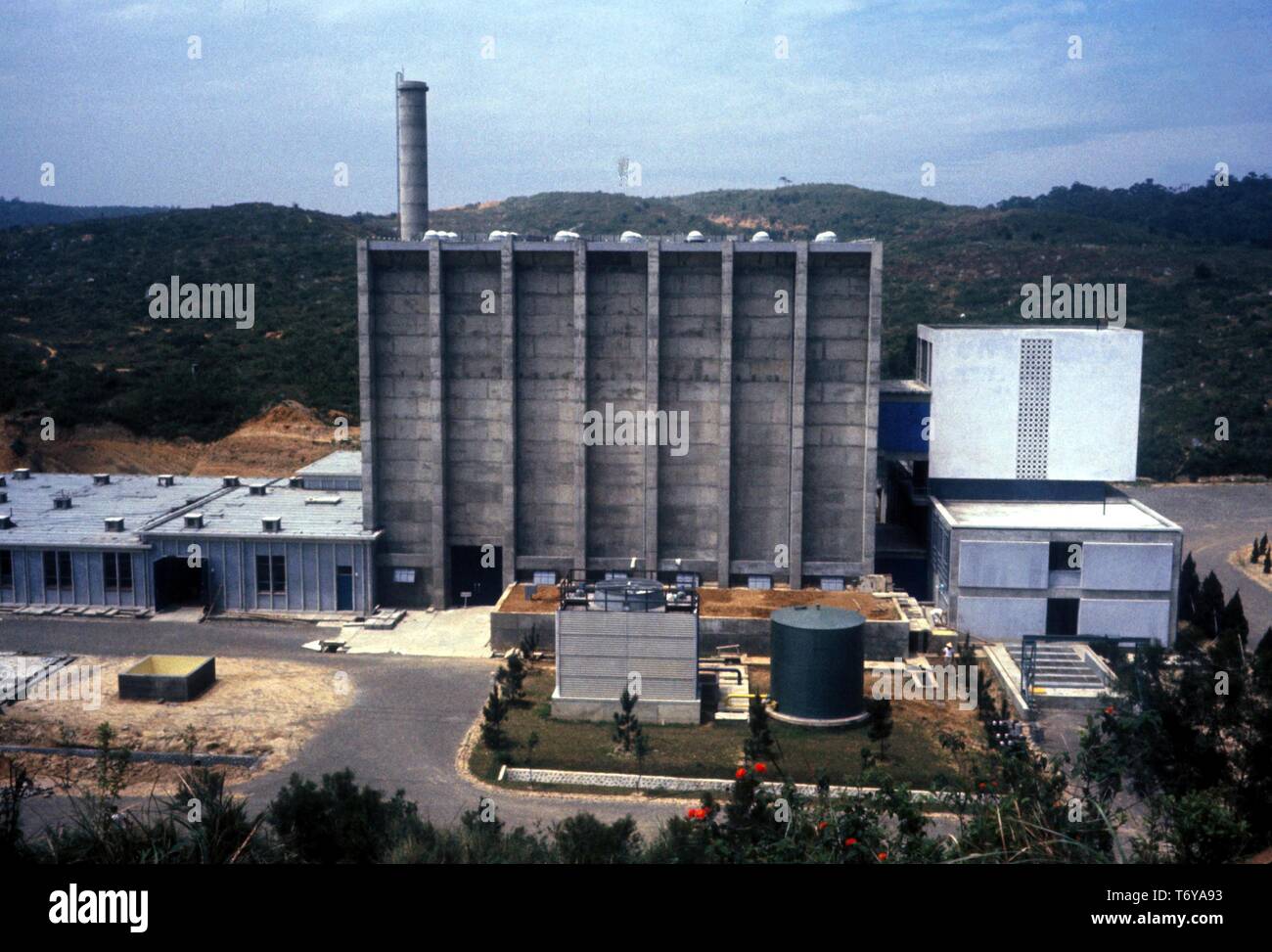 Reactor pool hi-res stock photography and images - Alamy