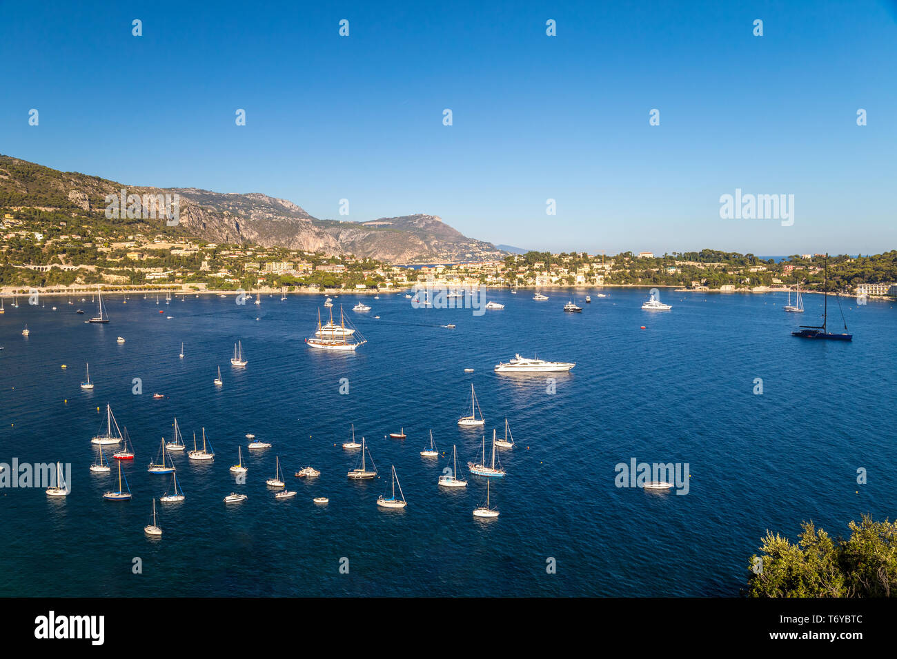 Beautiful french riviera town hi-res stock photography and images - Alamy
