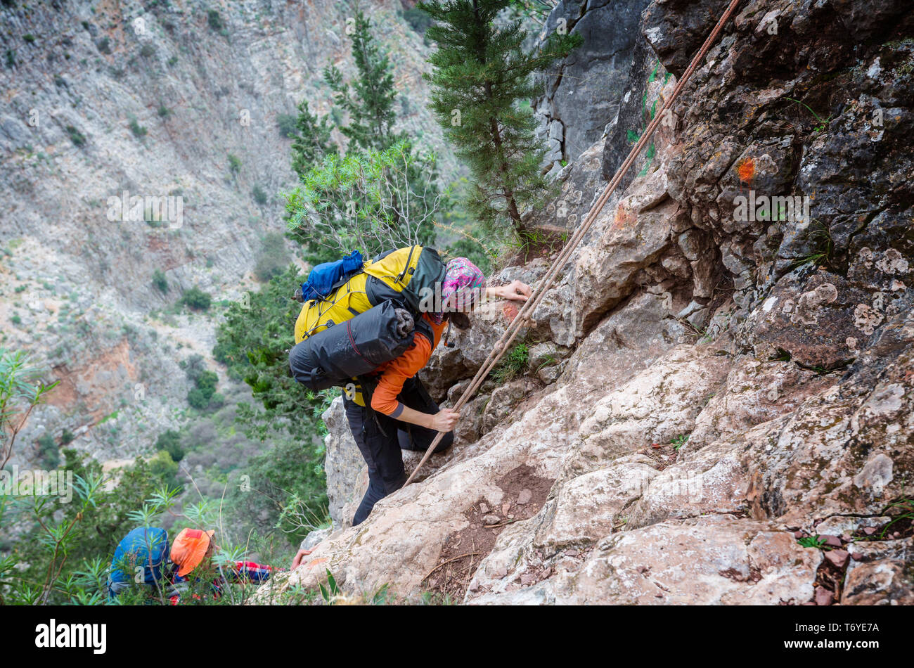 Boy rock climber summit hi-res stock photography and images - Alamy