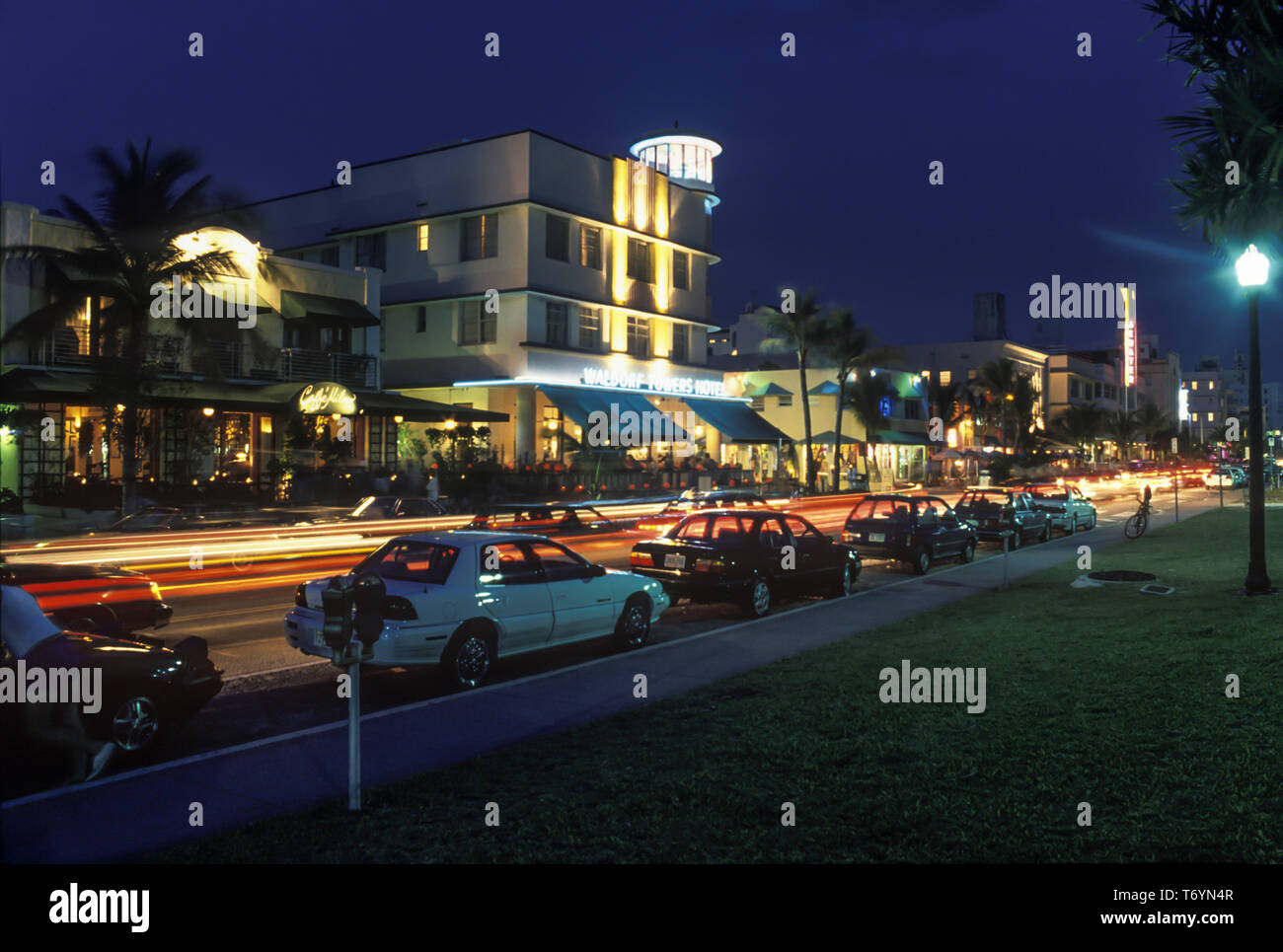 1990s art deco miami south hi-res stock photography and images - Alamy