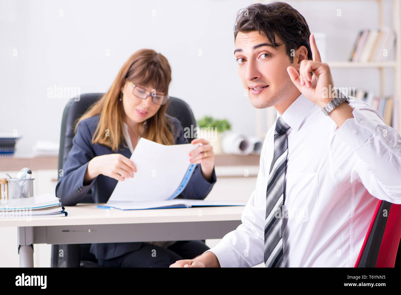 Salary negotiation woman hi-res stock photography and images - Alamy