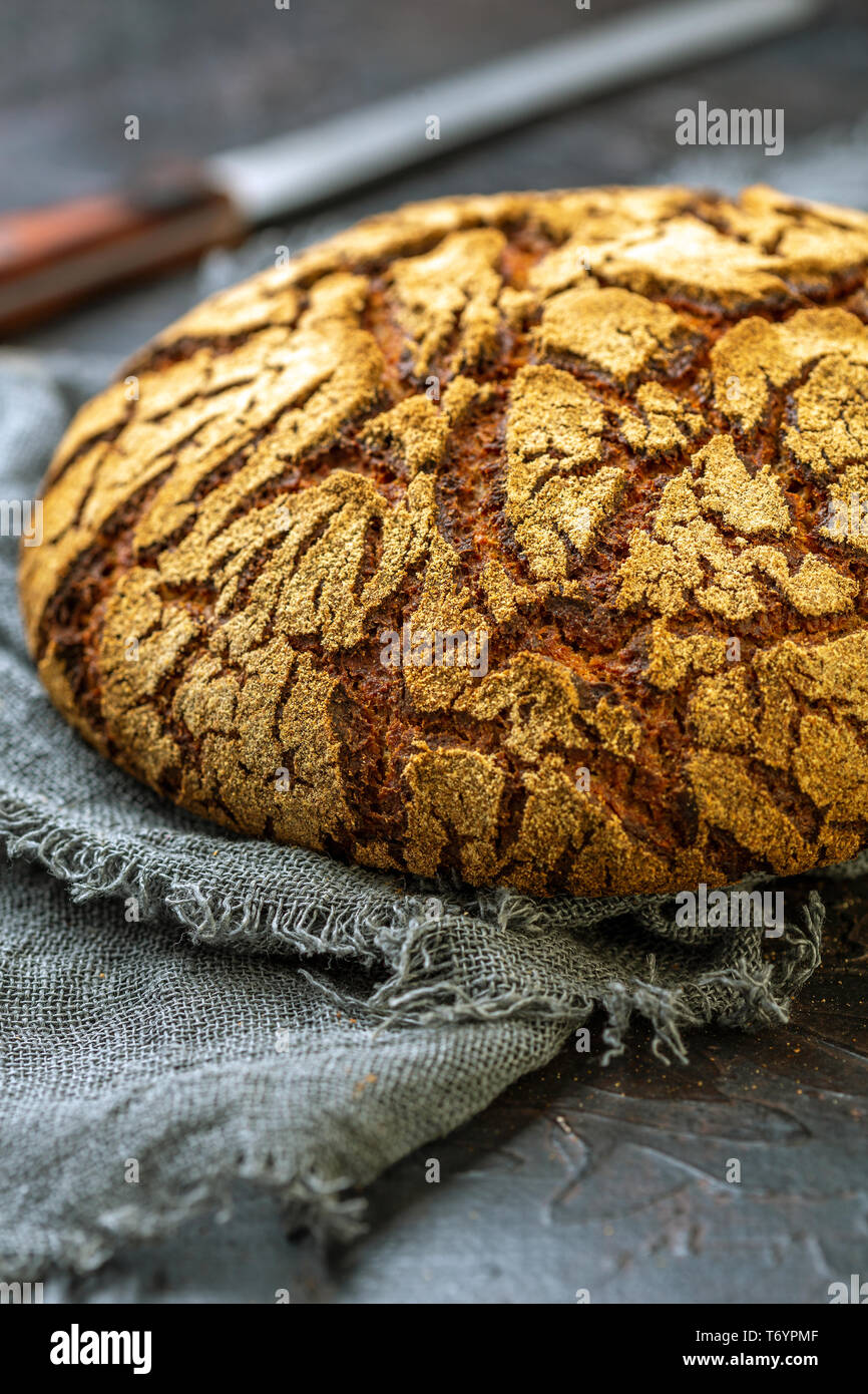Loaf homemade rye bread hi-res stock photography and images - Alamy
