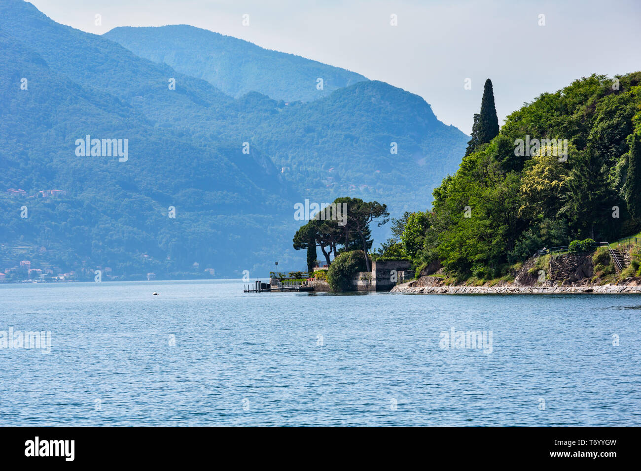 Lago di como beach hi-res stock photography and images - Alamy