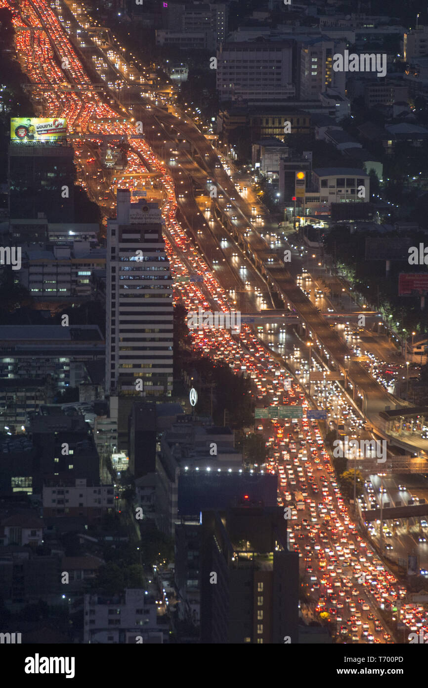 THAILAND BANGKOK CITY SKYLINE ROAD Stock Photo - Alamy
